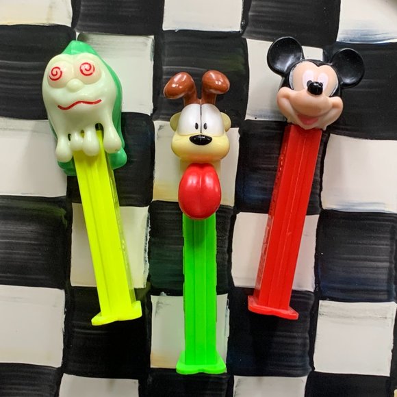 PEZ | Toys | 3 Vintage Pez Dispensers | Poshmark